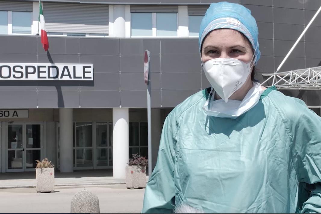 Chiara, infermiera: «La lotta al virus ci ha uniti, non dividiamoci più»