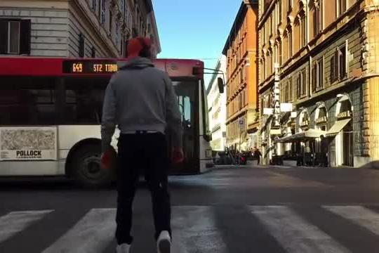 Morris Gola, «sono un rapper operaio»