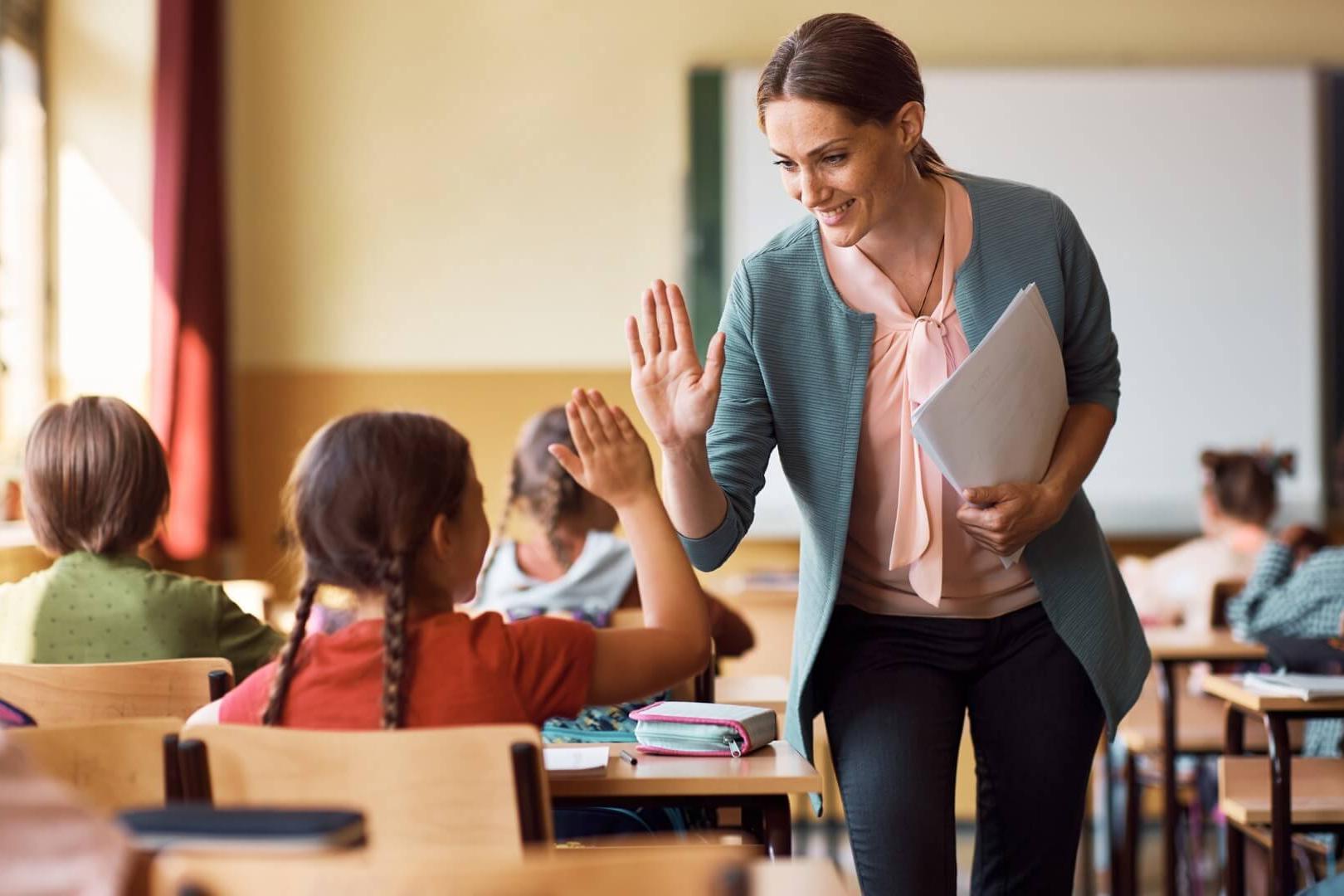 Primum vivere, deinde philosophari